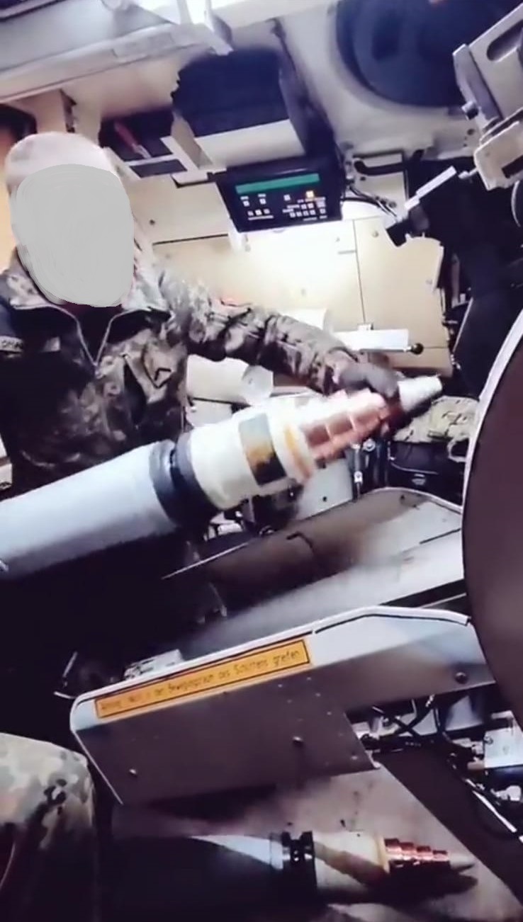 RID - Rivista Italiana Difesa - shownews - Proietti guidati VULCANO da ...